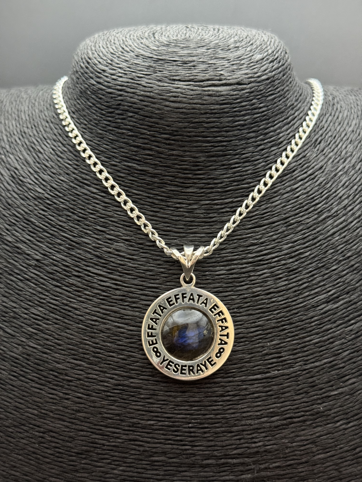 Effata Effata Effata con Piedra Med – Joyeria Esoterica